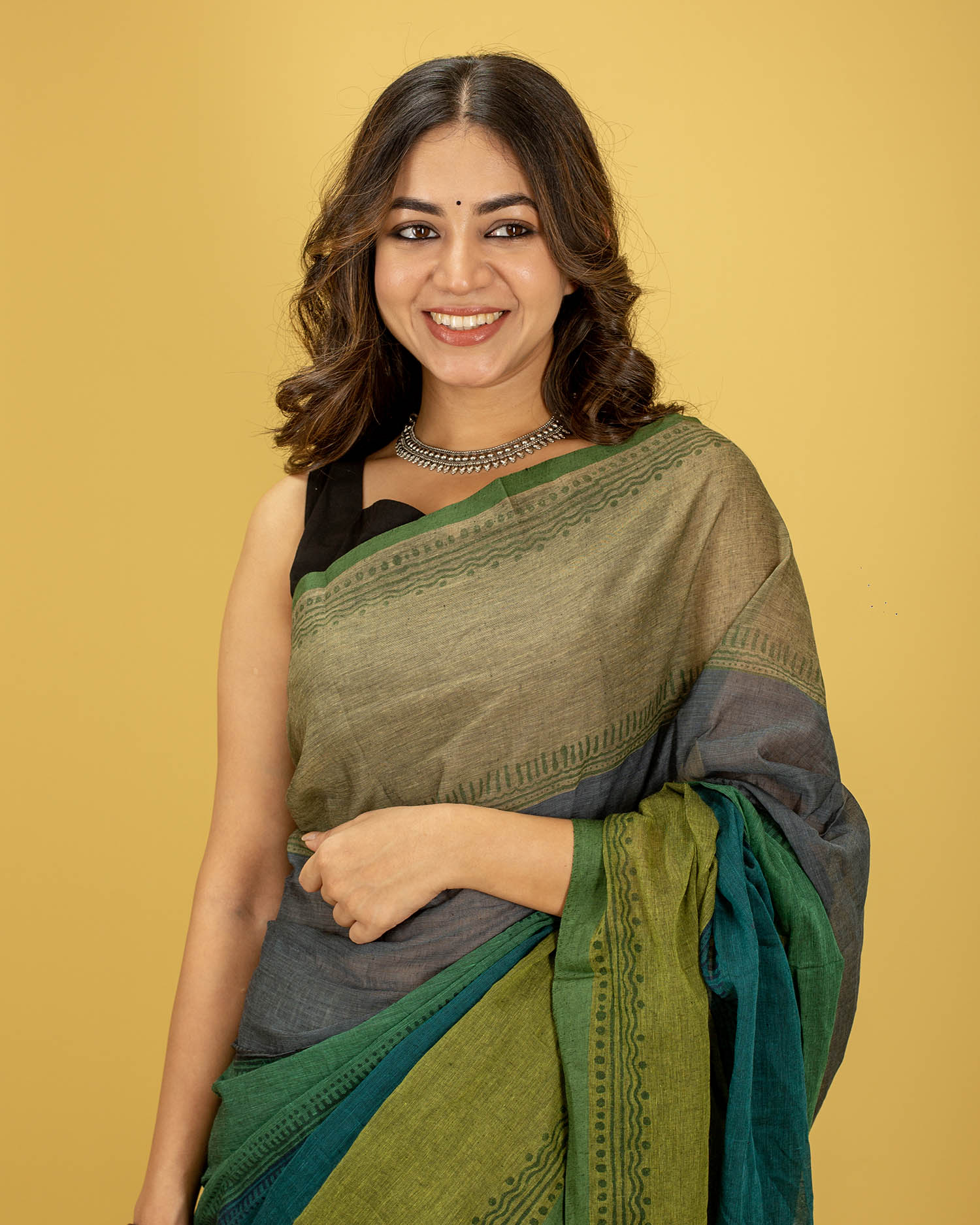 Deshal | undefined | undefined