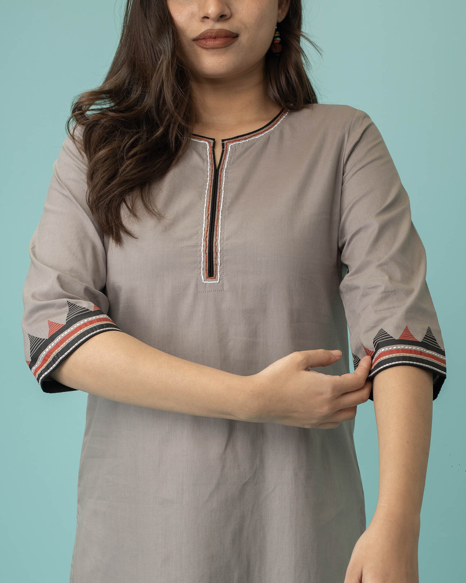 Deshal | undefined | undefined