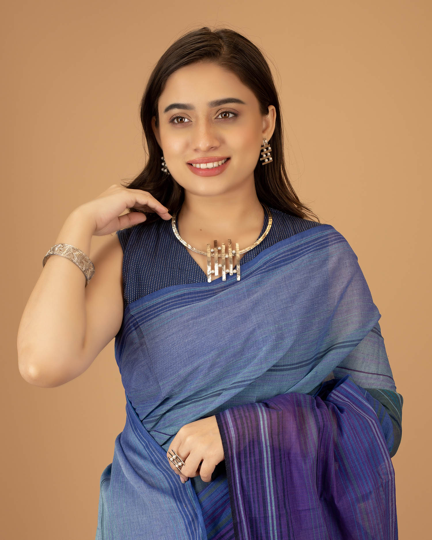 Deshal | undefined | undefined