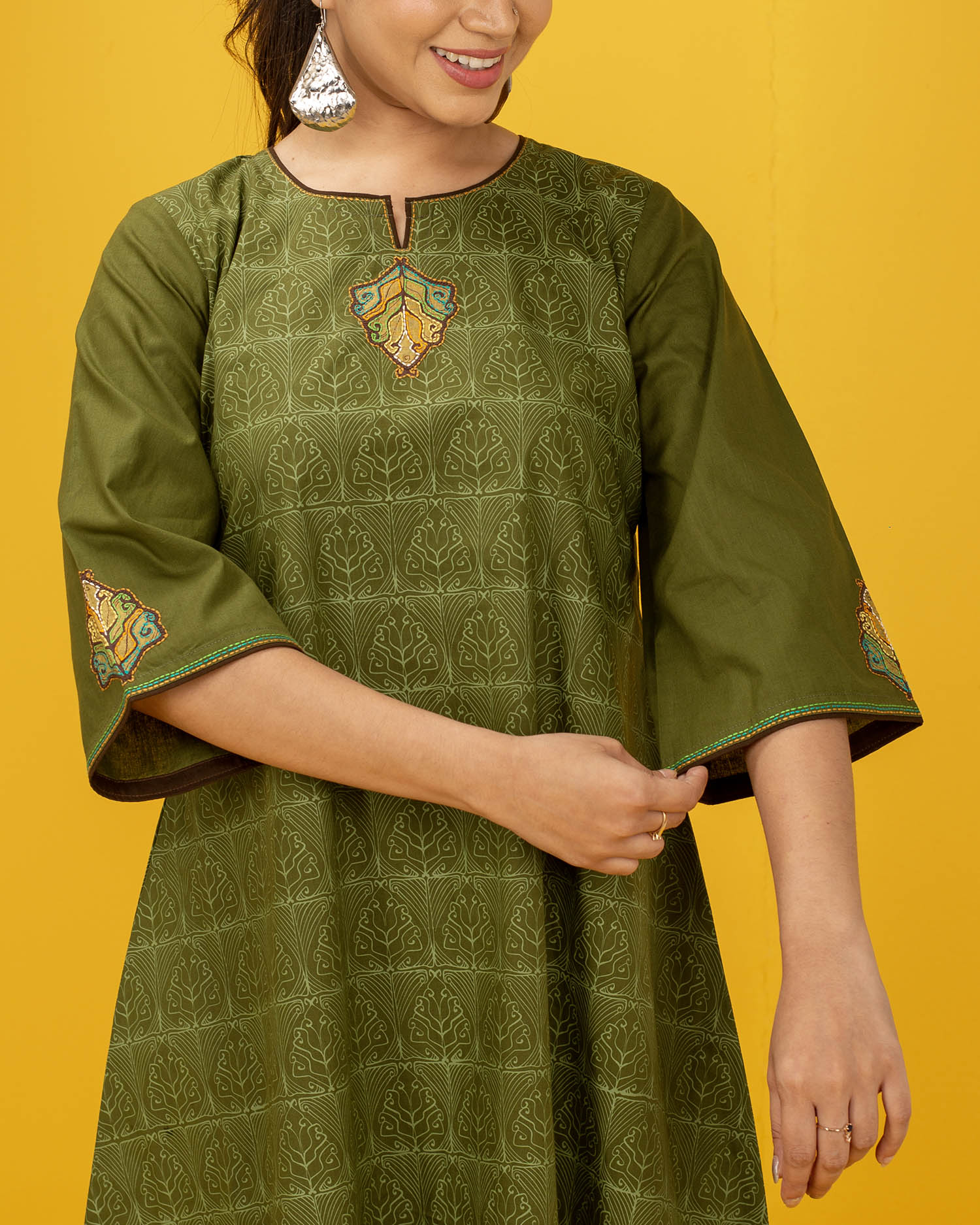 Deshal | undefined | undefined