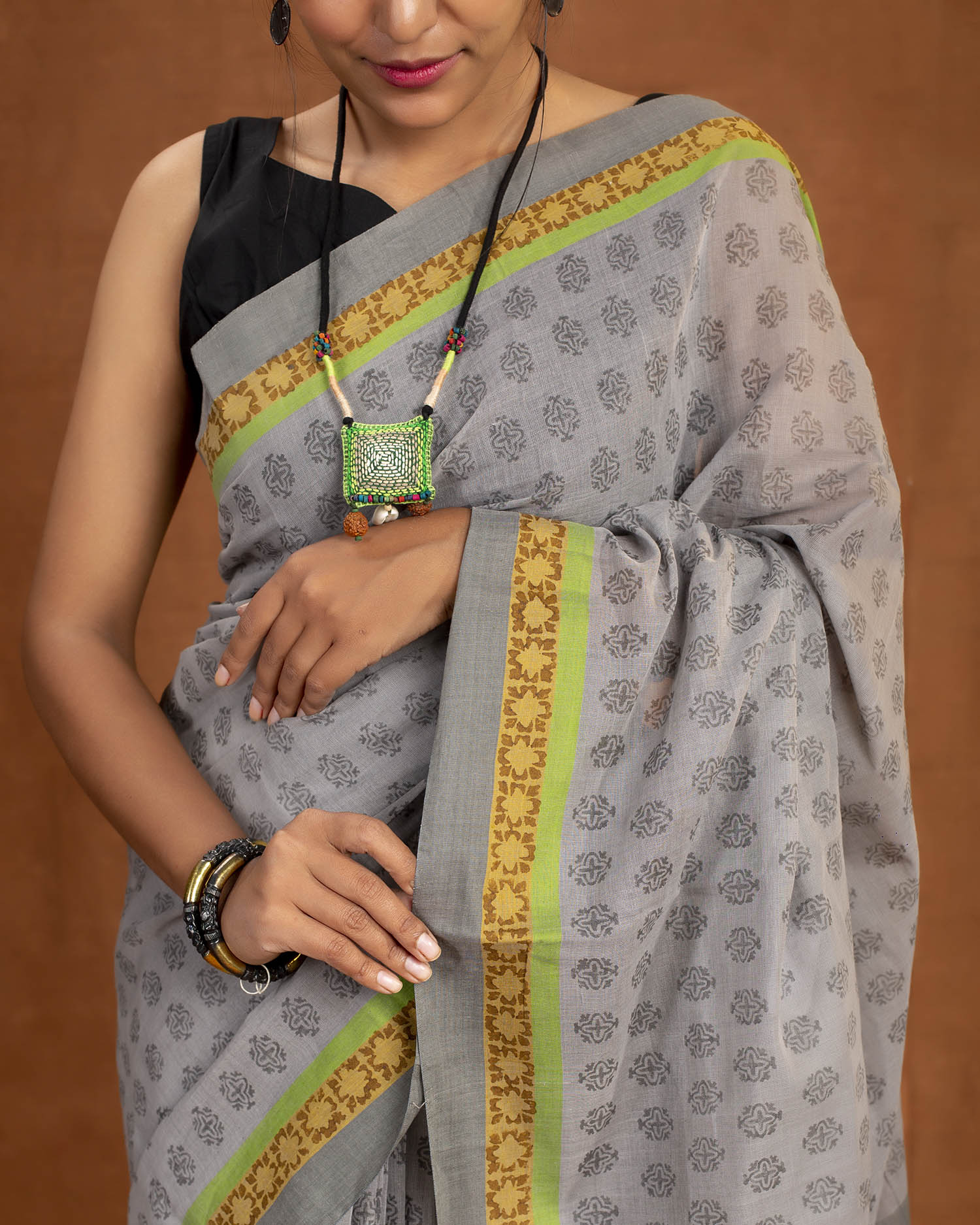 Deshal | undefined | undefined