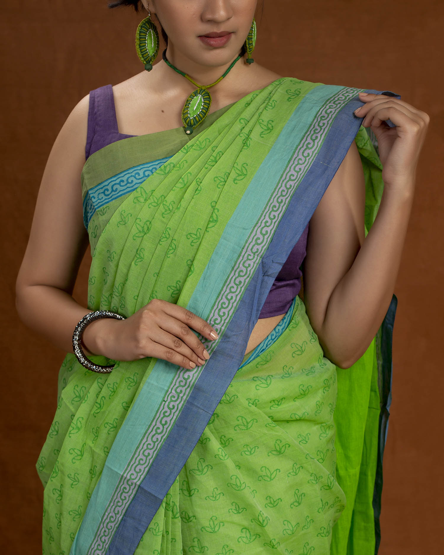 Deshal | undefined | undefined