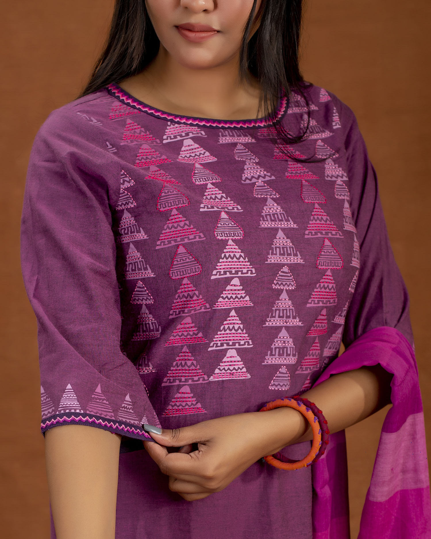 Deshal | undefined | undefined