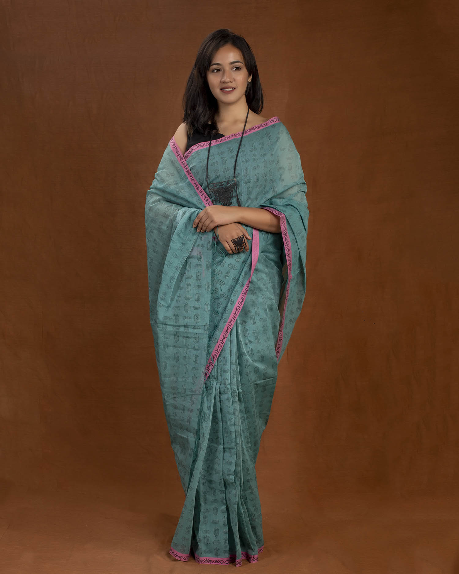 Deshal | undefined | undefined
