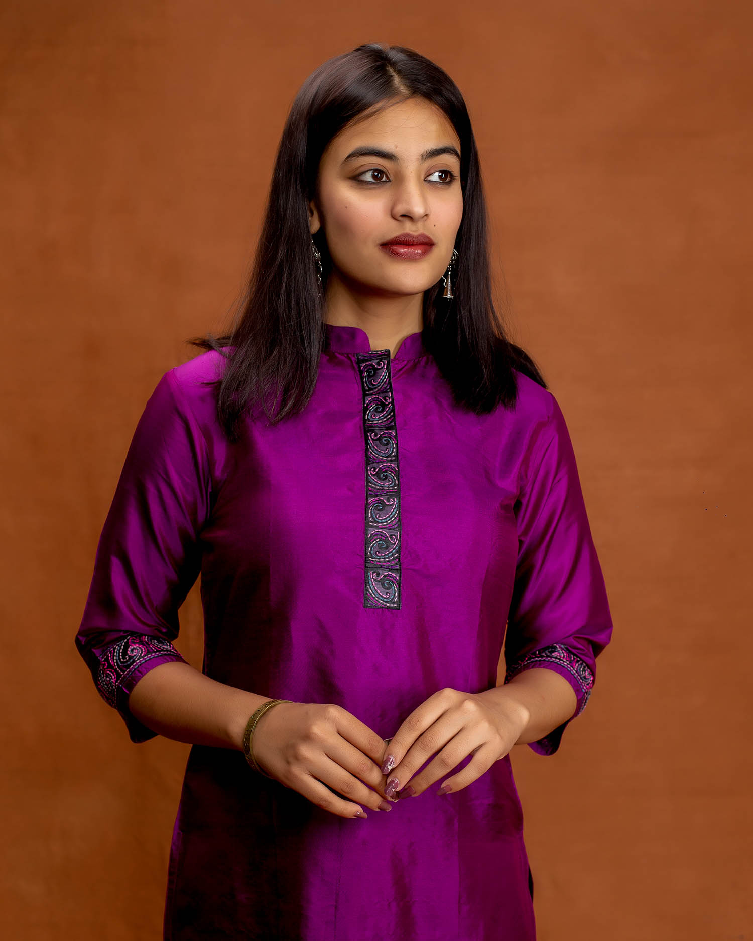 Deshal | undefined | undefined