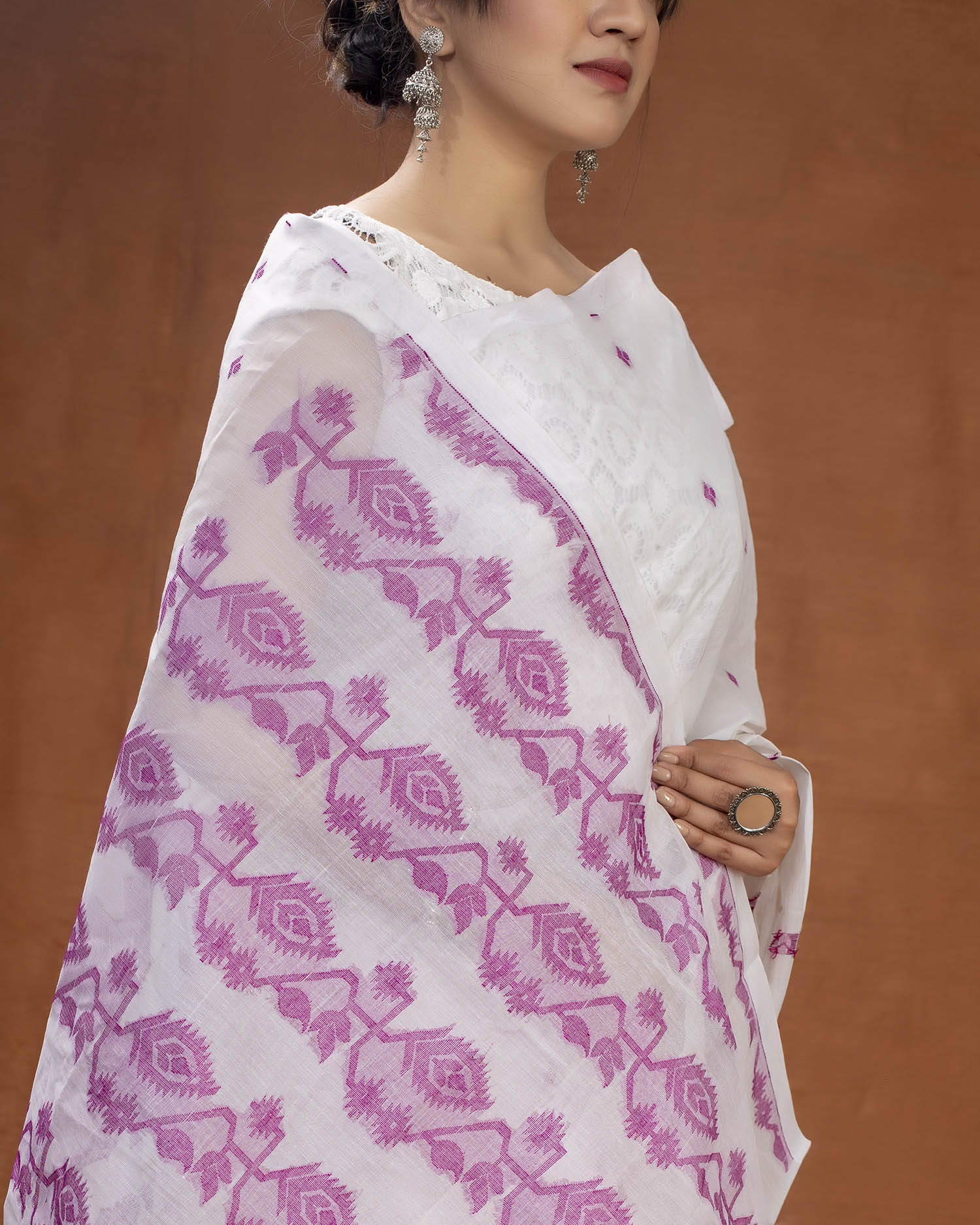 Deshal | undefined | undefined