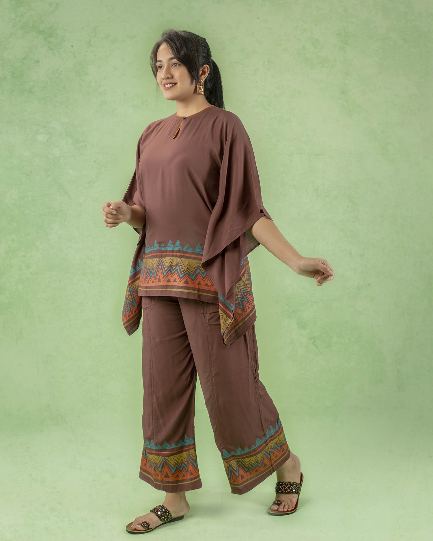 Deshal | undefined | undefined