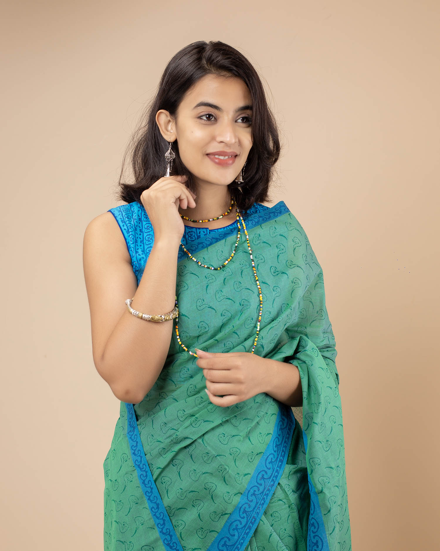 Deshal | undefined | undefined