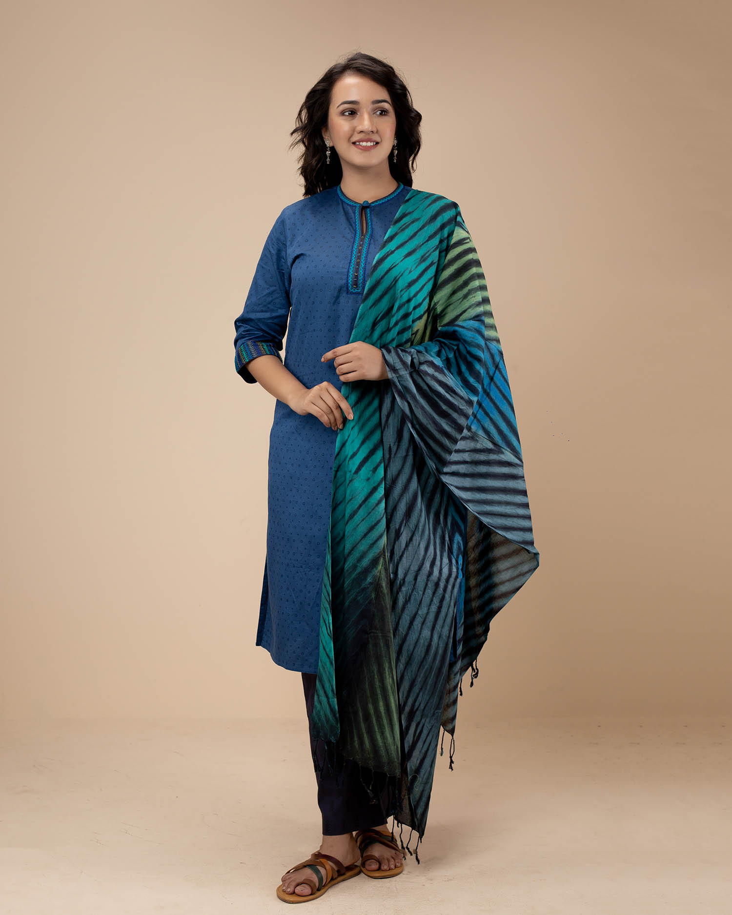 Deshal | undefined | undefined