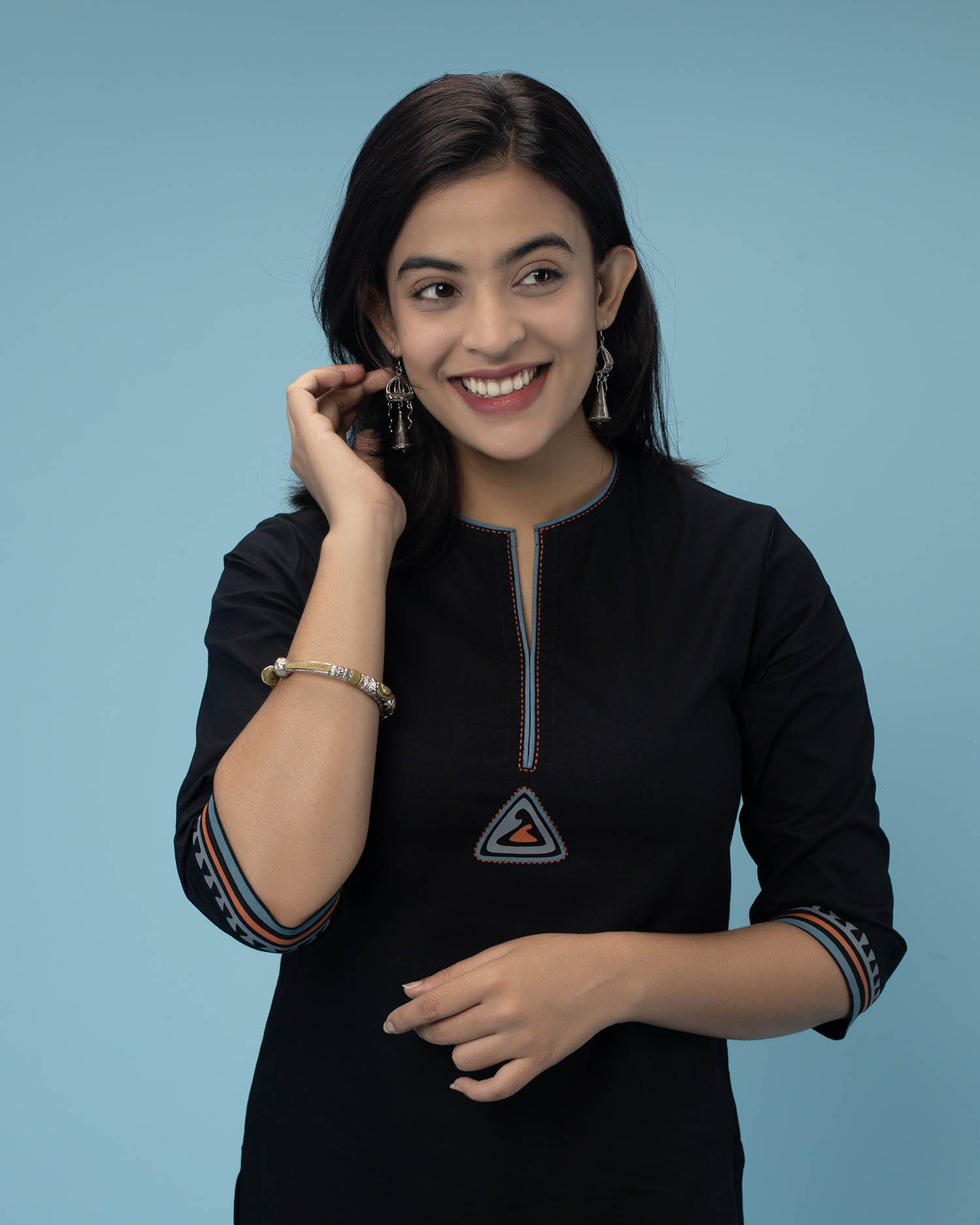 Deshal | undefined | undefined