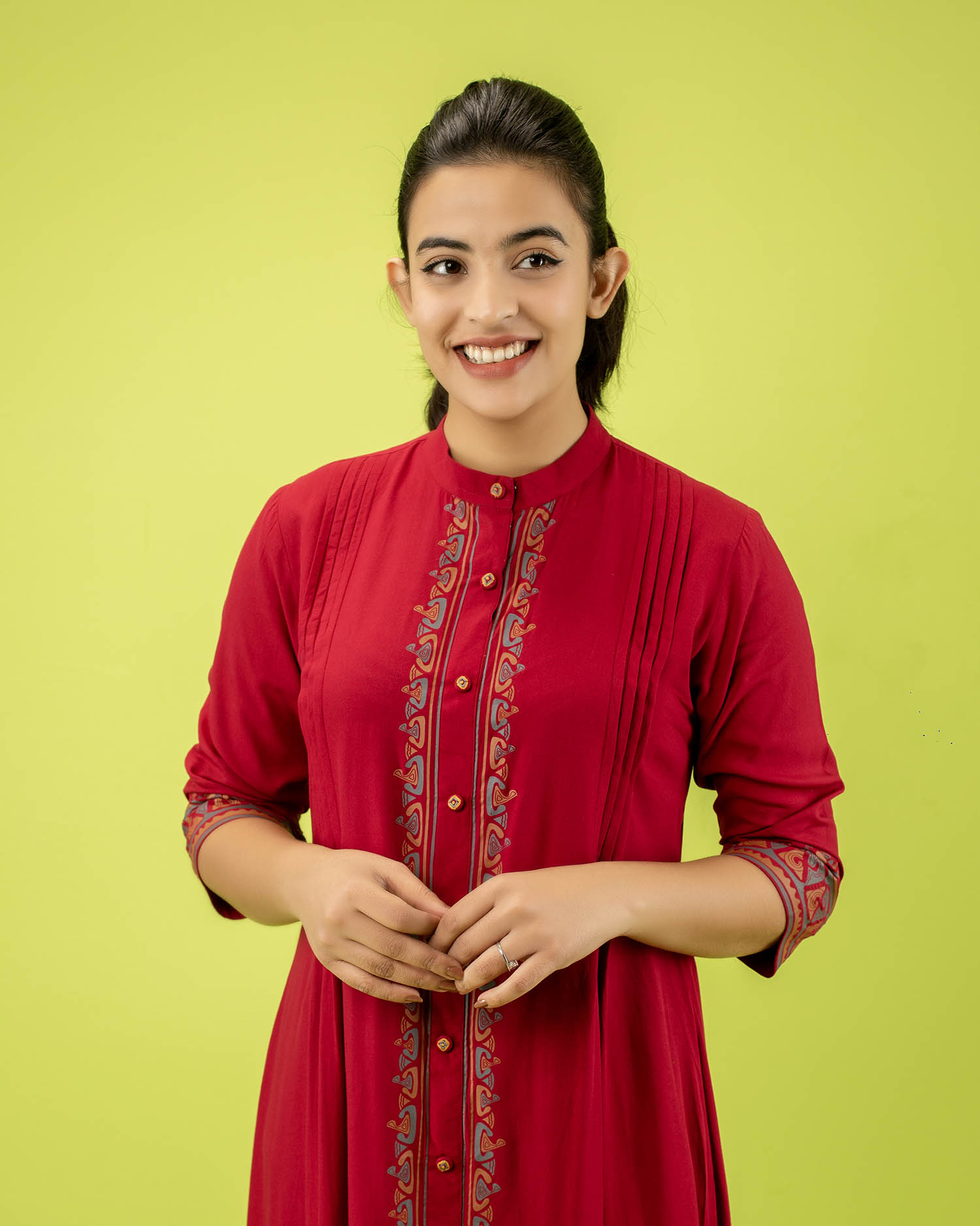 Deshal | undefined | undefined