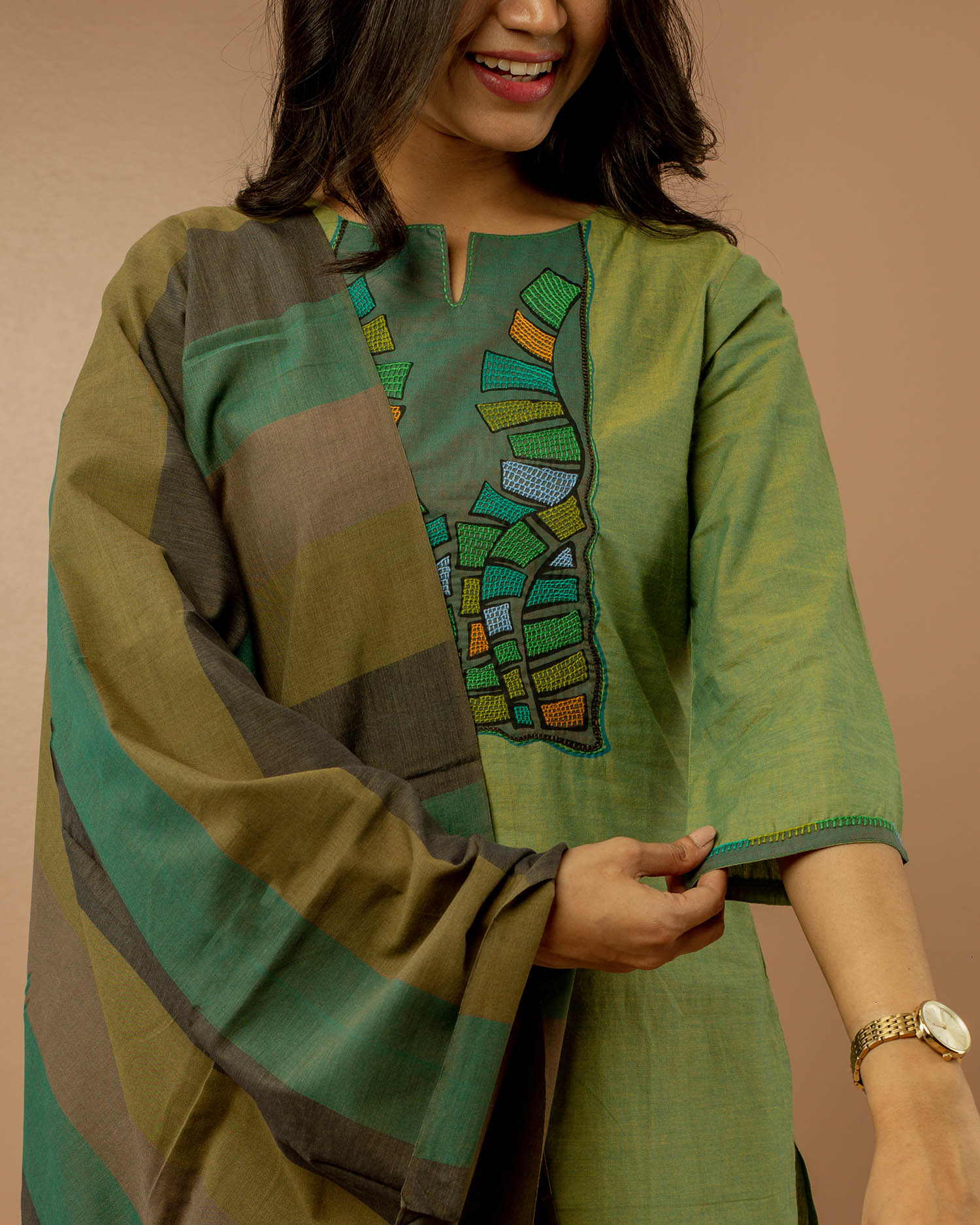 Deshal | undefined | undefined