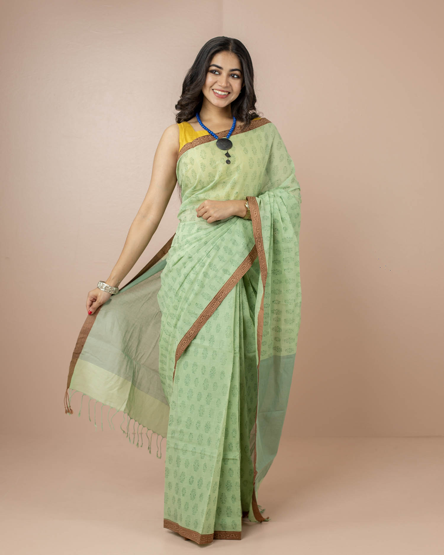 Deshal | undefined | undefined